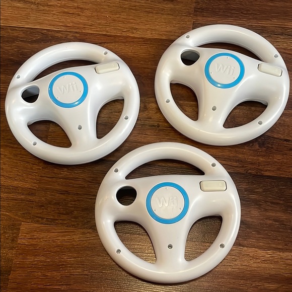 Nintendo | Video Games & Consoles | White Wii Racing Wheels Set Of 3 ...